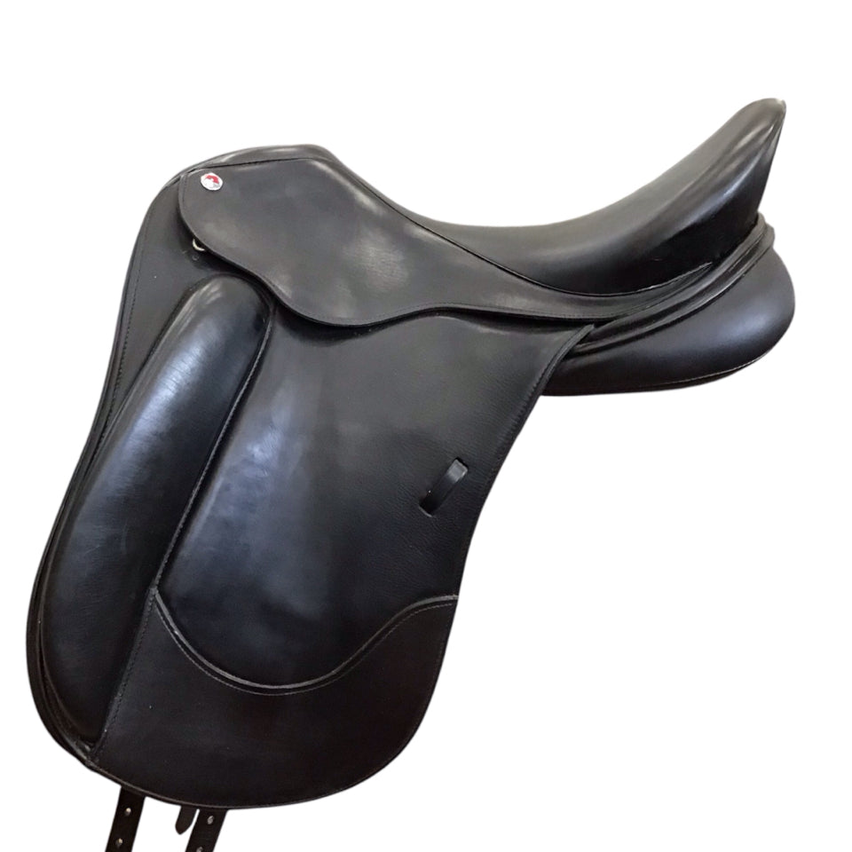 17.5" The Dressage Connection Medium Used Dressage Saddle - H ...